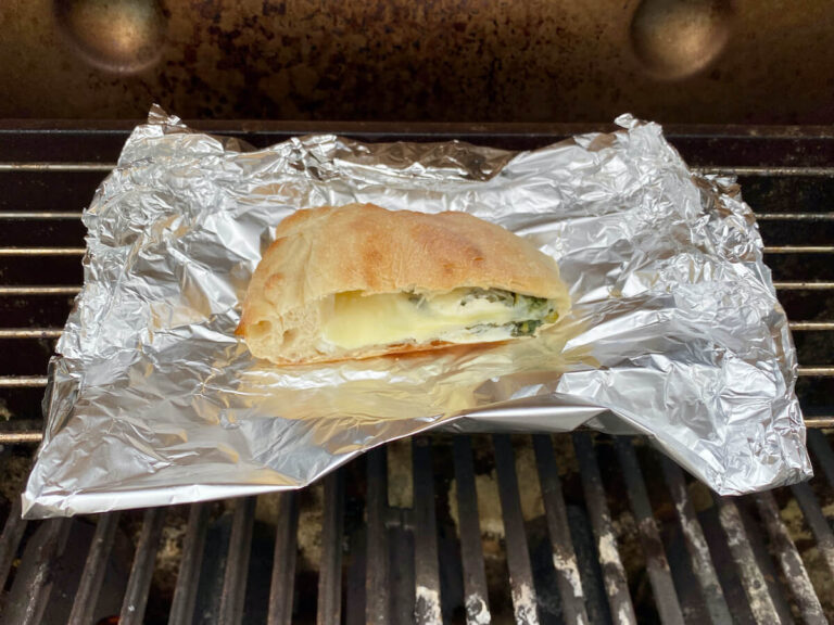 How to Reheat Calzone (6 Methods Tested) - Everyday Homemade